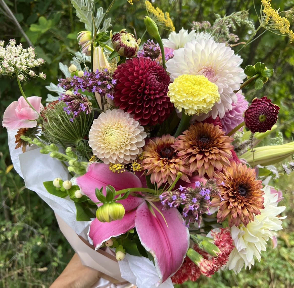Premium and Custom Hand-Tied Bouquets - HARMONY IN BLOOMS